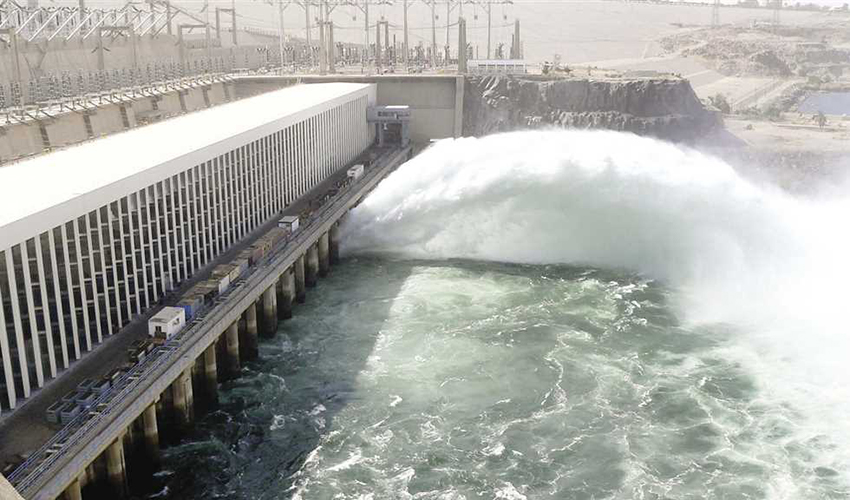 Day Tour to High Dam, Lake Nasser, Philae Temple with Light Tours ...